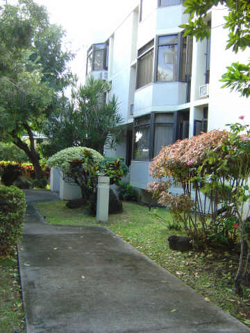 THE ROSE AT LUSITANA-The Honolulu, Hawaii State Condo Guide.com
